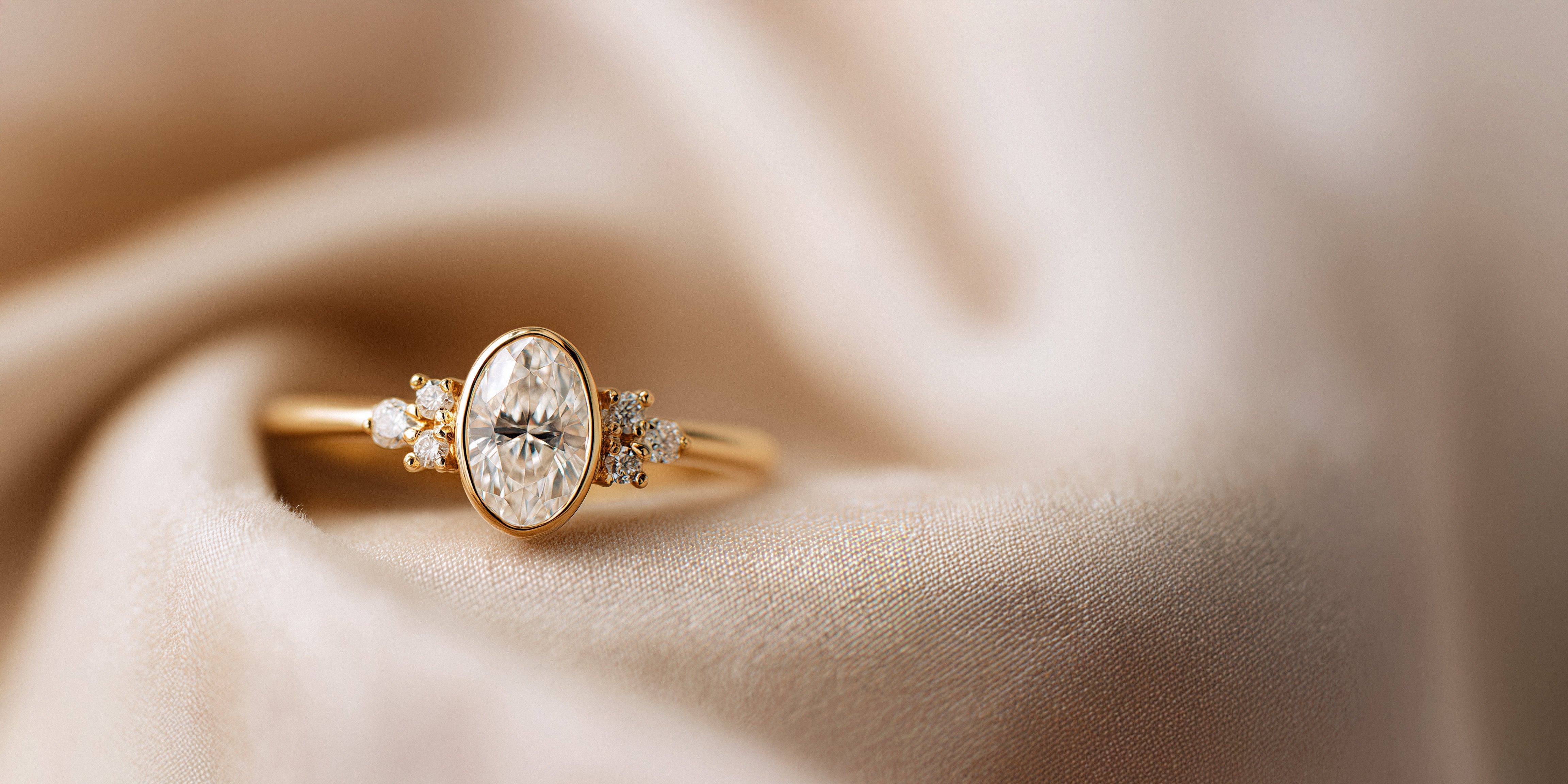 Shop Flush Set Lab Grown Diamond Engagement Rings at Online